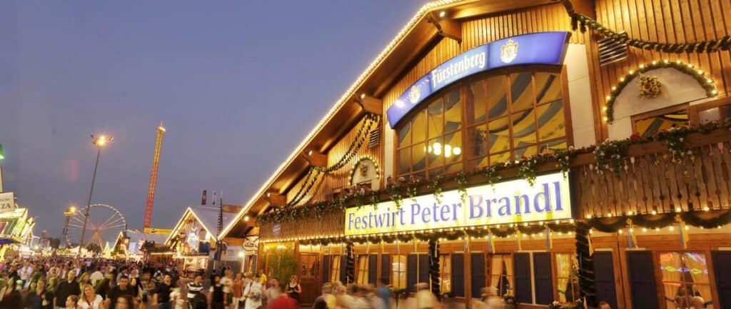 Fürstenberg lässt’s auf Wasen richtig krachen